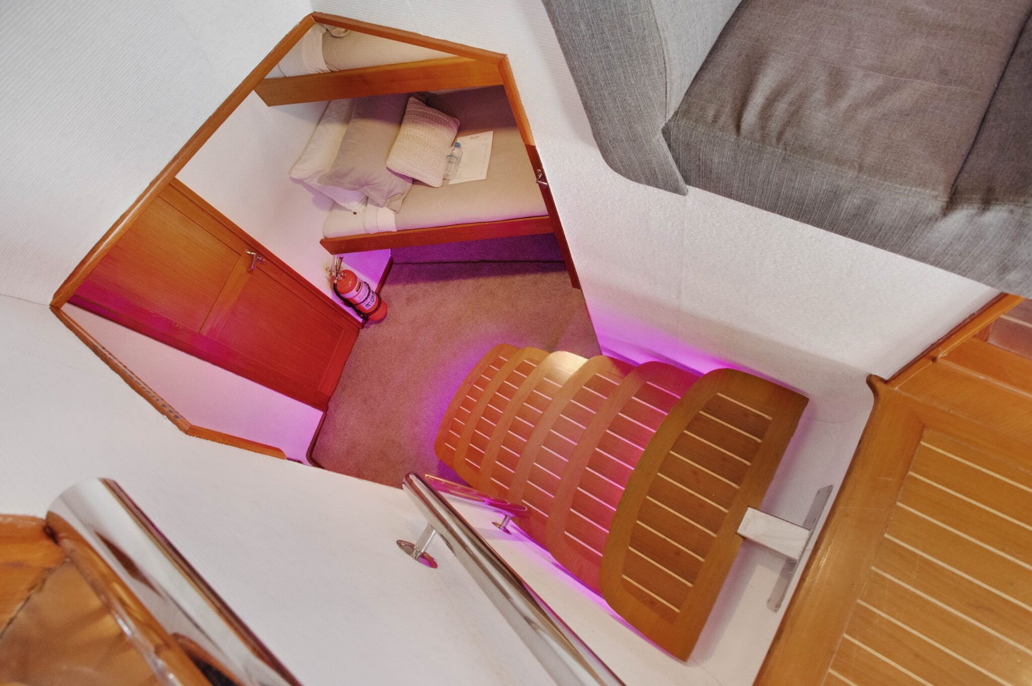 Regal Flyer - Luxury Party Boat Hire & Yacht Charters in Auckland ...